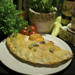 Pizza Calzone